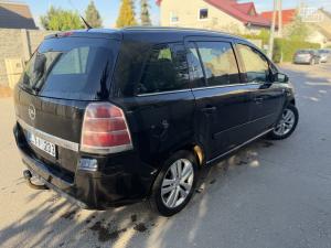Черный Опель Зафира 2006 в Каунас, объемом двигателя 1.90 л и пробегом 400 тыс. км за 850 €, фото 6 на AUTOMOTO.COM.LV