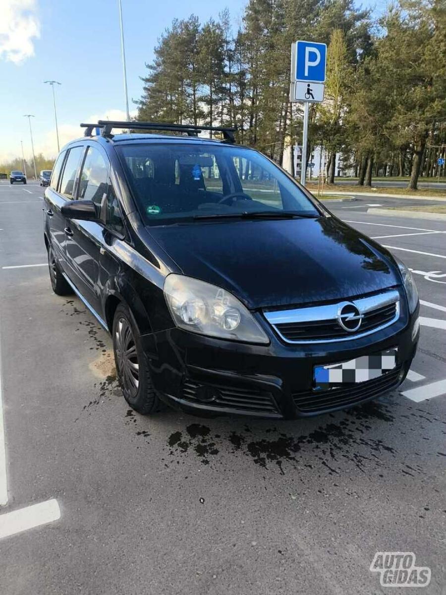 Melns Opel Zafira 2006 Utena, ar dzinēja tilpumu 1.90 L un nobraukumu 384 tūkst. km par 1499 €, foto 3 vietnē AUTOMOTO.COM.LV