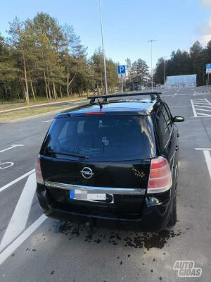 Melns Opel Zafira 2006 Utena, ar dzinēja tilpumu 1.90 L un nobraukumu 384 tūkst. km par 1499 €, foto 6 vietnē AUTOMOTO.COM.LV