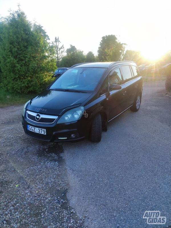 Melns Opel Zafira 2006 Utena, ar dzinēja tilpumu 1.90 L un nobraukumu 297 tūkst. km par 1050 €, foto 6 vietnē AUTOMOTO.COM.LV