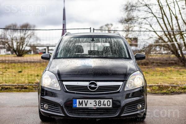 Melns Opel Zafira 2006 Rīga, ar dzinēja tilpumu 1.90 L un nobraukumu 242 tūkst. km par 1990 €, foto 3 vietnē AUTOMOTO.COM.LV