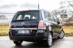 Melns Opel Zafira 2006 Rīga, ar dzinēja tilpumu 1.90 L un nobraukumu 242 tūkst. km par 1990 €, foto 8 vietnē AUTOMOTO.COM.LV