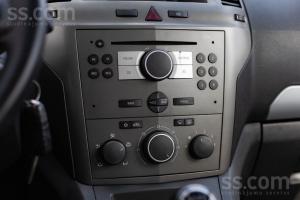 Melns Opel Zafira 2006 Rīga, ar dzinēja tilpumu 1.90 L un nobraukumu 242 tūkst. km par 1990 €, foto 20 vietnē AUTOMOTO.COM.LV