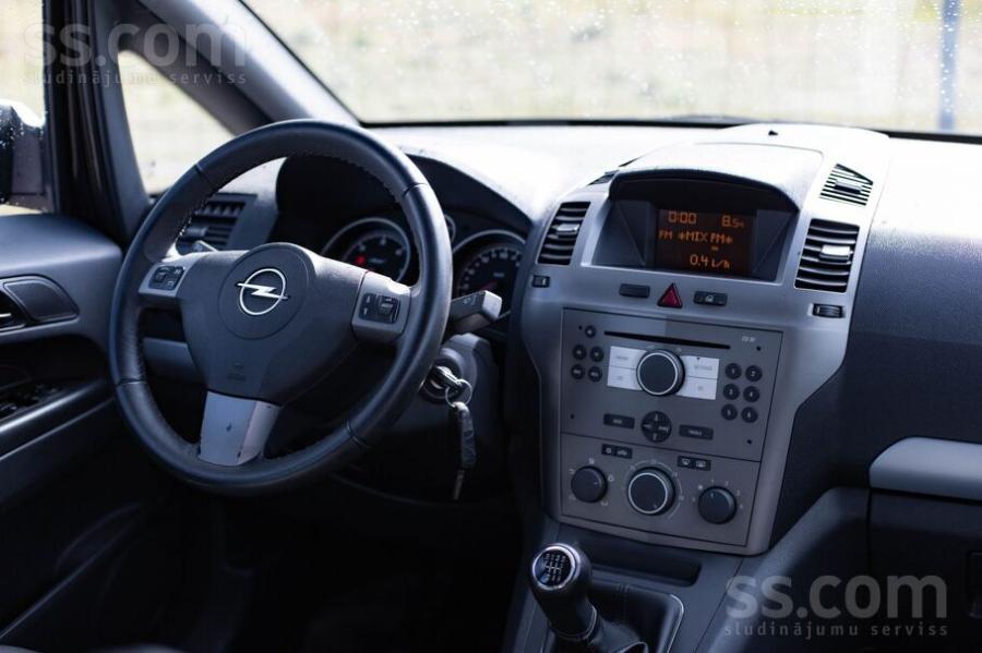 Melns Opel Zafira 2006 Rīga, ar dzinēja tilpumu 1.90 L un nobraukumu 242 tūkst. km par 1990 €, foto 22 vietnē AUTOMOTO.COM.LV