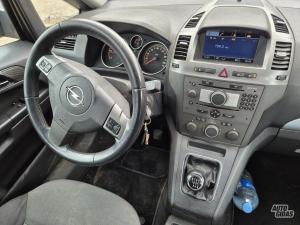 Black Opel Zafira 2006 in Kelme, with an engine capacity of 1.90 L and mileage of 300 thousand km for 500 €, photo 3 on AUTOMOTO.COM.LV