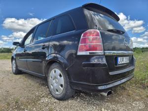 Black Opel Zafira 2006 in Kelme, with an engine capacity of 1.90 L and mileage of 300 thousand km for 500 €, photo 6 on AUTOMOTO.COM.LV