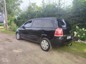 Melns Opel Zafira 2006 Viļņa, ar dzinēja tilpumu 1.90 L un nobraukumu 320 tūkst. km par 1150 €, foto 7 vietnē AUTOMOTO.COM.LV
