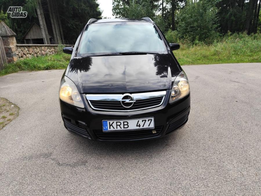 Melns Opel Zafira 2006 Telšiai, ar dzinēja tilpumu 1.90 L un nobraukumu 378 tūkst. km par 1150 €, foto 3 vietnē AUTOMOTO.COM.LV