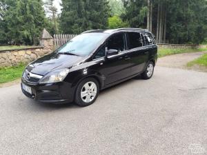 Melns Opel Zafira 2006 Telšiai, ar dzinēja tilpumu 1.90 L un nobraukumu 378 tūkst. km par 1150 €, foto 4 vietnē AUTOMOTO.COM.LV