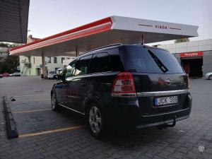 Melns Opel Zafira 2006 Viļņa, ar dzinēja tilpumu 1.91 L un nobraukumu 342 tūkst. km par 595 €, foto 5 vietnē AUTOMOTO.COM.LV