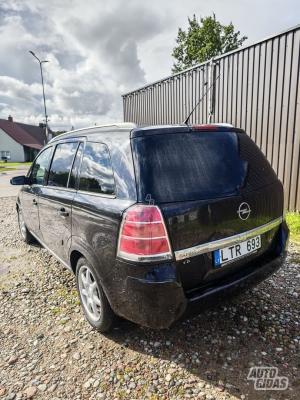 Melns Opel Zafira 2006 Klaipėda, ar dzinēja tilpumu 1.80 L un nobraukumu 257 tūkst. km par 1500 €, foto 5 vietnē AUTOMOTO.COM.LV