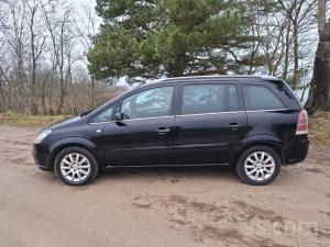 Black Opel Zafira 2007 in Rezekne, with an engine capacity of 1.90 L and mileage of 400 thousand km for 850 €, photo 6 on AUTOMOTO.COM.LV