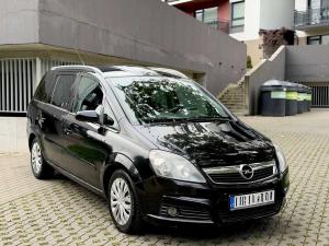 Melns Opel Zafira 2007 Viļņa, ar dzinēja tilpumu 1.90 L un nobraukumu 286 tūkst. km par 1700 €, foto  vietnē AUTOMOTO.COM.LV