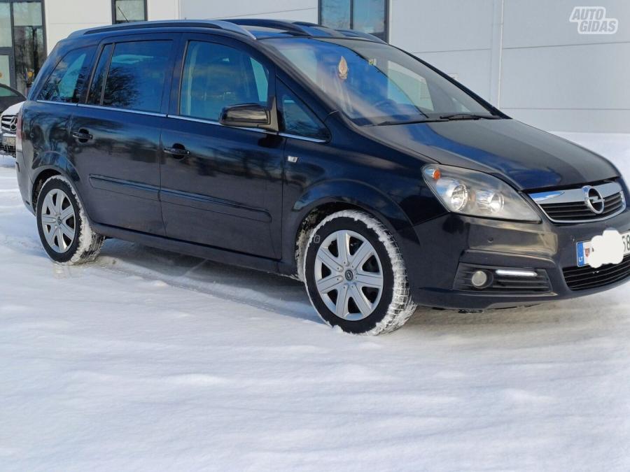 Black Opel Zafira 2007 in Kaunas, with an engine capacity of 1.90 L and mileage of 280 thousand km for 1450 €, photo 5 on AUTOMOTO.COM.LV