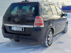 Black Opel Zafira 2007 in Kaunas, with an engine capacity of 1.90 L and mileage of 280 thousand km for 1450 €, photo 7 on AUTOMOTO.COM.LV