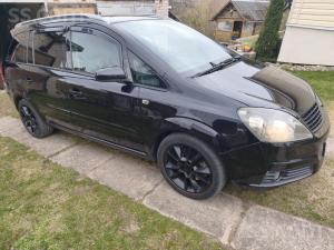 Black Opel Zafira 2007 in Rezekne, with an engine capacity of 1.90 L and mileage of 430 thousand km for 1850 €, photo  on AUTOMOTO.COM.LV
