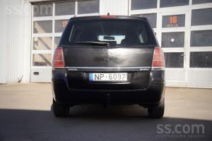 Black Opel Zafira 2007 in Riga, with an engine capacity of 1.90 L and mileage of 275 thousand km for 1690 €, photo 13 on AUTOMOTO.COM.LV