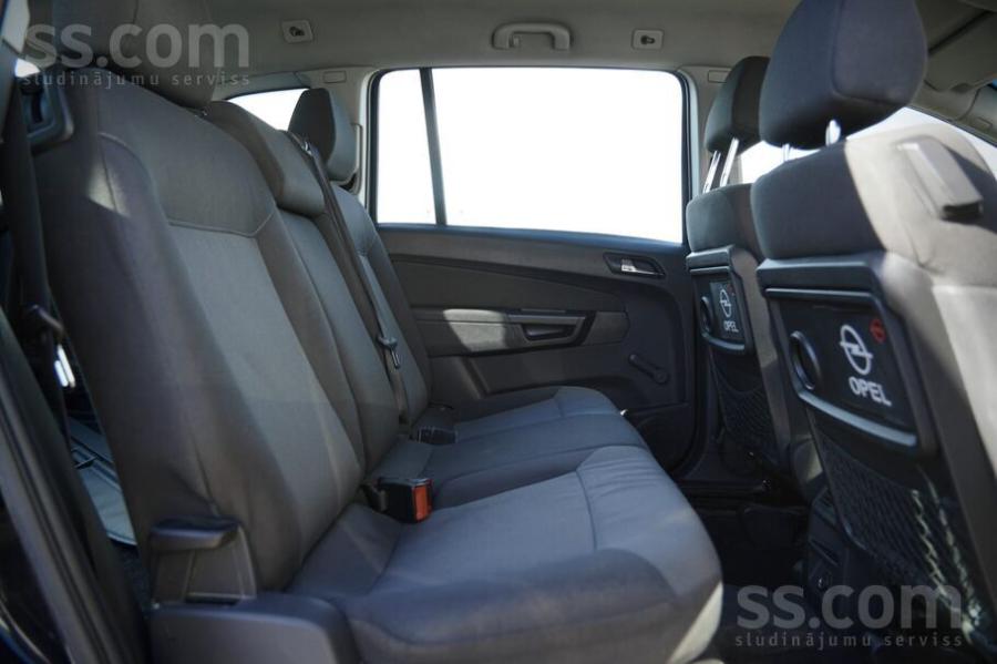 Black Opel Zafira 2007 in Riga, with an engine capacity of 1.90 L and mileage of 275 thousand km for 1690 €, photo 27 on AUTOMOTO.COM.LV
