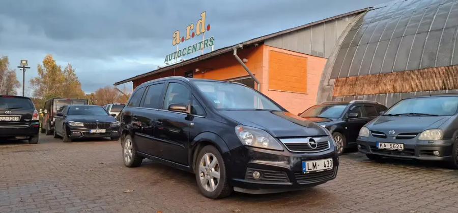 Melns Opel Zafira 2007 Valmiera, ar dzinēja tilpumu 1.90 L un nobraukumu 311 tūkst. km par 1200 €, foto 1 vietnē AUTOMOTO.COM.LV