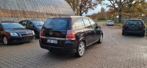 Melns Opel Zafira 2007 Valmiera, ar dzinēja tilpumu 1.90 L un nobraukumu 311 tūkst. km par 1200 €, foto 4 vietnē AUTOMOTO.COM.LV