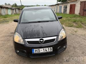Black Opel Zafira 2007 in Daugavpils, with an engine capacity of 1.90 L and mileage of 332 thousand km for 2000 €, photo  on AUTOMOTO.COM.LV