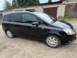 Black Opel Zafira 2007 in Daugavpils, with an engine capacity of 1.90 L and mileage of 332 thousand km for 2000 €, photo 3 on AUTOMOTO.COM.LV