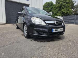 Black Opel Zafira 2007 in Prienai, with an engine capacity of 1.91 L and mileage of 475 thousand km for 1100 €, photo  on AUTOMOTO.COM.LV