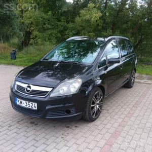 Black Opel Zafira 2007 in Riga, with an engine capacity of 1.80 L and mileage of 253 thousand km for 1600 €, photo 3 on AUTOMOTO.COM.LV