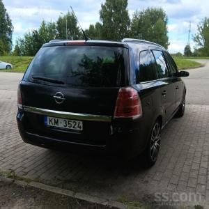 Black Opel Zafira 2007 in Riga, with an engine capacity of 1.80 L and mileage of 253 thousand km for 1600 €, photo 5 on AUTOMOTO.COM.LV