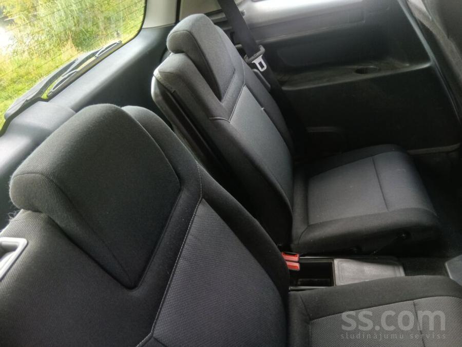 Black Opel Zafira 2007 in Riga, with an engine capacity of 1.80 L and mileage of 253 thousand km for 1600 €, photo 15 on AUTOMOTO.COM.LV