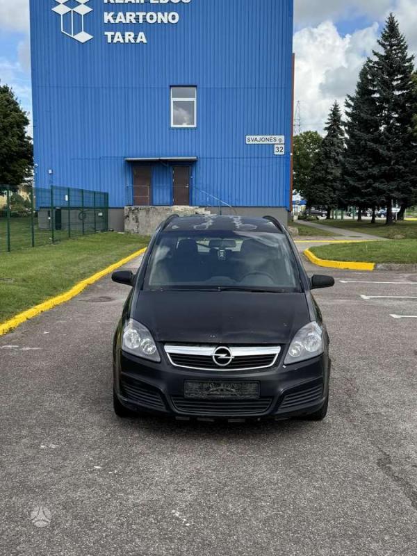Melns Opel Zafira 2007 Klaipėda, ar dzinēja tilpumu 1.91 L un nobraukumu 500 tūkst. km par 650 €, foto 2 vietnē AUTOMOTO.COM.LV