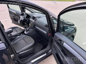Melns Opel Zafira 2007 Rēzekne, ar dzinēja tilpumu 1.90 L un nobraukumu 404 tūkst. km par 1345 €, foto 11 vietnē AUTOMOTO.COM.LV