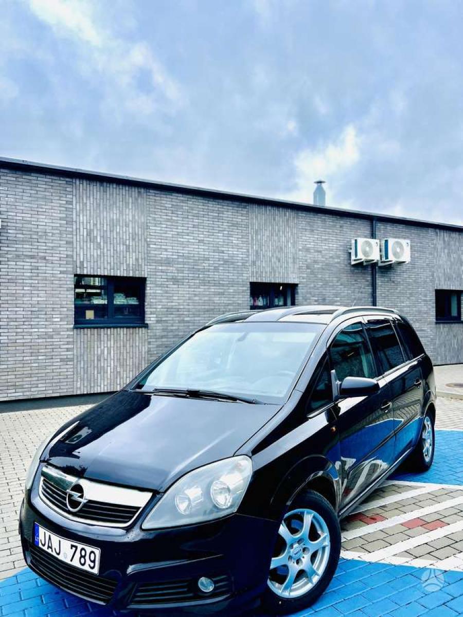 Black Opel Zafira 2007 in Marijampole, with an engine capacity of 1.91 L and mileage of 369 thousand km for 1400 €, photo 16 on AUTOMOTO.COM.LV