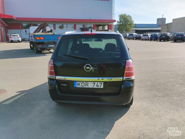 Opel Zafira 2007 Kretinga vietnē Melns Opel Zafira 2007 Kretinga, ar dzinēja tilpumu 1.90 L un nobraukumu 305 tūkst. km par 1540 €, foto 4 vietnē AUTOMOTO.COM.LV