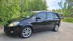 Melns Opel Zafira 2008 Daugavpils, ar dzinēja tilpumu 1.80 L un nobraukumu 260 tūkst. km par 2700 €, foto 11 vietnē AUTOMOTO.COM.LV