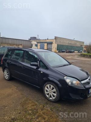 Black Opel Zafira 2008 in Riga, with an engine capacity of 1.90 L and mileage of 265 thousand km for 2200 €, photo  on AUTOMOTO.COM.LV