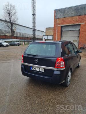 Melns Opel Zafira 2008 Rīga, ar dzinēja tilpumu 1.90 L un nobraukumu 265 tūkst. km par 2200 €, foto 5 vietnē AUTOMOTO.COM.LV