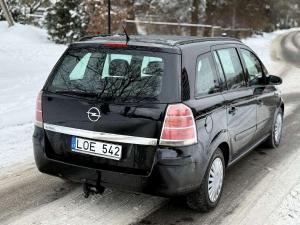 Black Opel Zafira 2008 in Vilnius, with an engine capacity of 1.80 L and mileage of 264 thousand km for 1850 €, photo 4 on AUTOMOTO.COM.LV