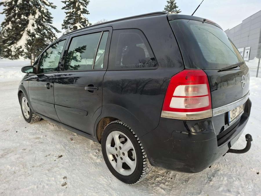 Melns Opel Zafira 2008 Plungė, ar dzinēja tilpumu 1.91 L un nobraukumu 253 tūkst. km par 1450 €, foto 13 vietnē AUTOMOTO.COM.LV