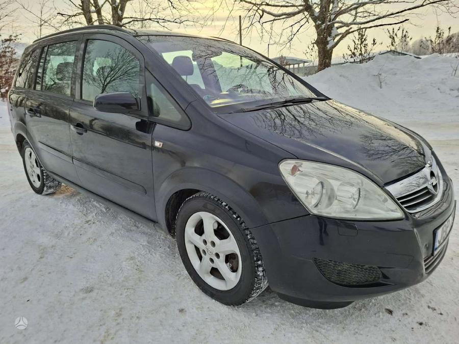 Melns Opel Zafira 2008 Plungė, ar dzinēja tilpumu 1.91 L un nobraukumu 253 tūkst. km par 1450 €, foto 16 vietnē AUTOMOTO.COM.LV