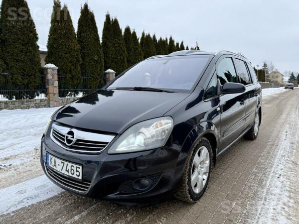 Black Opel Zafira 2008 in Riga, with an engine capacity of 1.90 L and mileage of 384 thousand km for 2200 €, photo 1 on AUTOMOTO.COM.LV