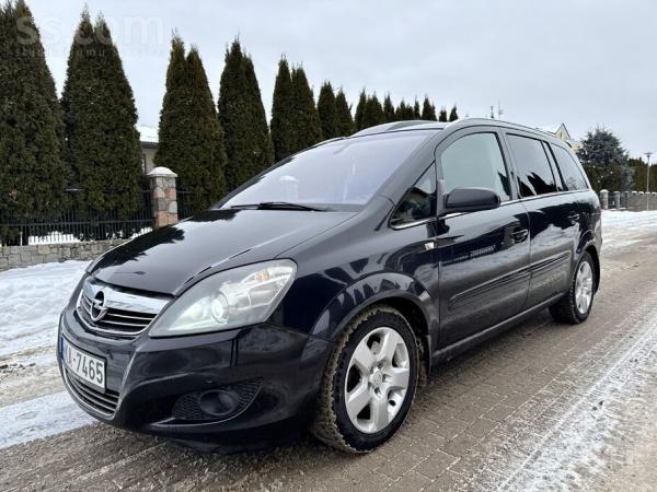 Black Opel Zafira 2008 in Riga, with an engine capacity of 1.90 L and mileage of 384 thousand km for 2200 €, photo 2 on AUTOMOTO.COM.LV