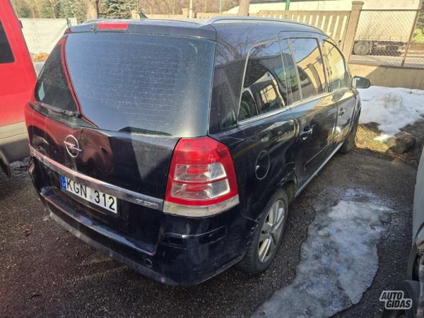Melns Opel Zafira 2008 Klaipėda, ar dzinēja tilpumu 1.70 L un nobraukumu 375 tūkst. km par 550 €, foto 2 vietnē AUTOMOTO.COM.LV