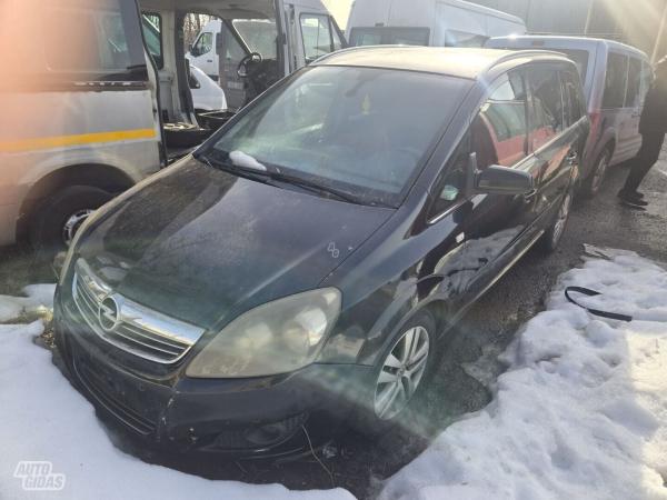 Melns Opel Zafira 2008 Klaipėda, ar dzinēja tilpumu 1.70 L un nobraukumu 375 tūkst. km par 550 €, foto 4 vietnē AUTOMOTO.COM.LV