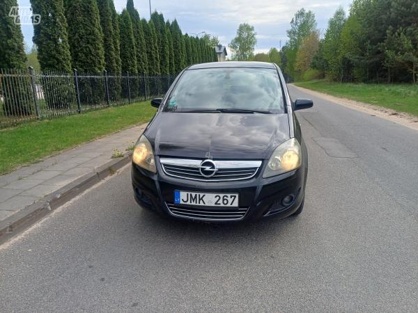 Melns Opel Zafira 2008 Viļņa, ar dzinēja tilpumu 1.70 L un nobraukumu 343 tūkst. km par 1380 €, foto 2 vietnē AUTOMOTO.COM.LV