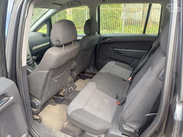 Melns Opel Zafira 2008 Viļņa, ar dzinēja tilpumu 1.70 L un nobraukumu 343 tūkst. km par 1380 €, foto 9 vietnē AUTOMOTO.COM.LV