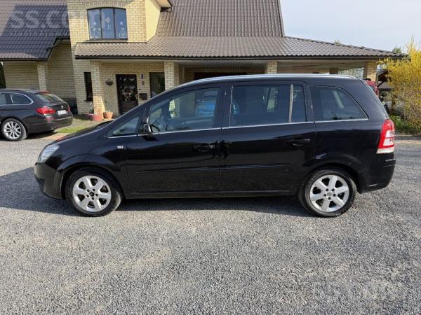Melns Opel Zafira 2008 Saldus, ar dzinēja tilpumu 1.90 L un nobraukumu 368 tūkst. km par 1950 €, foto 8 vietnē AUTOMOTO.COM.LV
