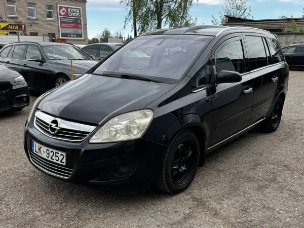 Melns Opel Zafira 2008 Daugavpils, ar dzinēja tilpumu 1.90 L un nobraukumu 291 tūkst. km par 1690 €, foto 3 vietnē AUTOMOTO.COM.LV