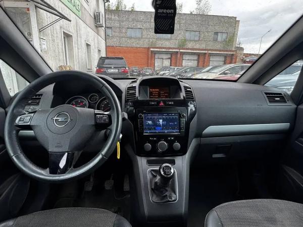 Melns Opel Zafira 2008 Daugavpils, ar dzinēja tilpumu 1.90 L un nobraukumu 291 tūkst. km par 1690 €, foto 8 vietnē AUTOMOTO.COM.LV