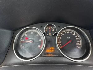 Melns Opel Zafira 2008 Daugavpils, ar dzinēja tilpumu 1.90 L un nobraukumu 291 tūkst. km par 1690 €, foto 12 vietnē AUTOMOTO.COM.LV